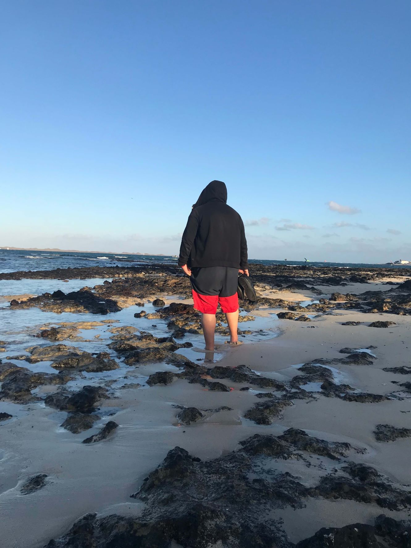 24 Traits of a Sigma Male (+ A Complete Guide)