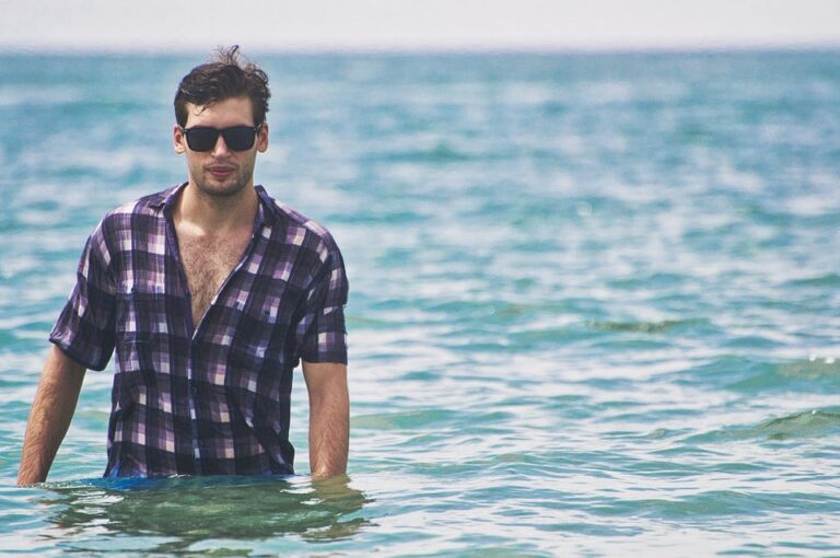 7 Warning Signs He's Not Sorry for Hurting You