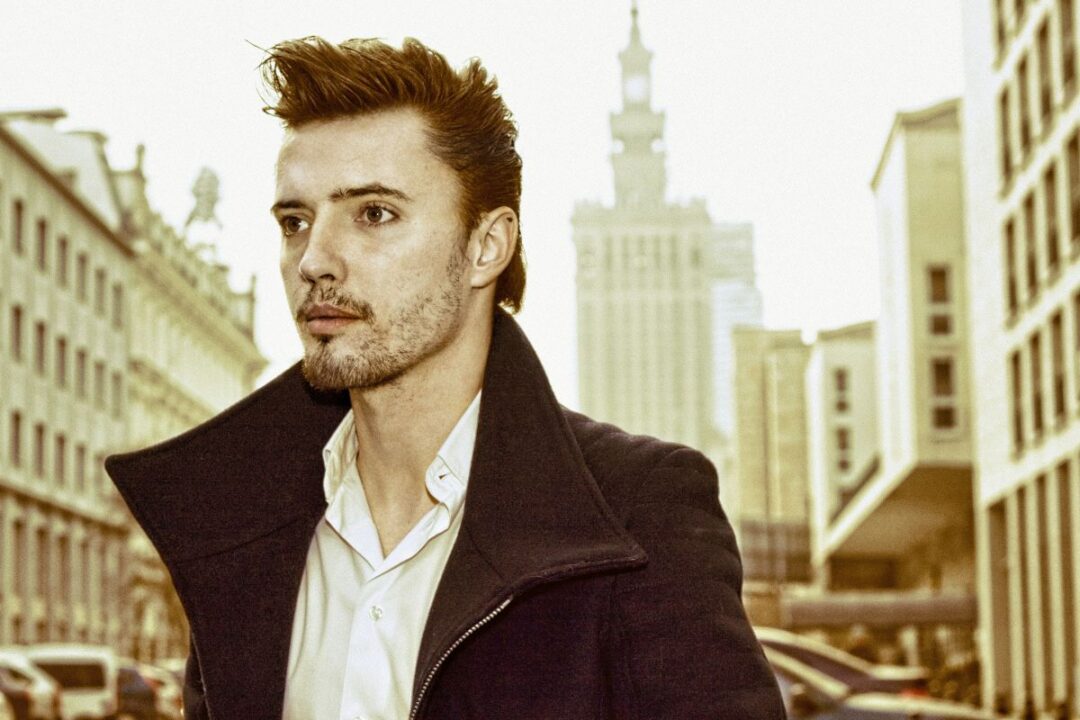 13 Smart Phrases to Put a Manipulative Narcissist Back in Their Place